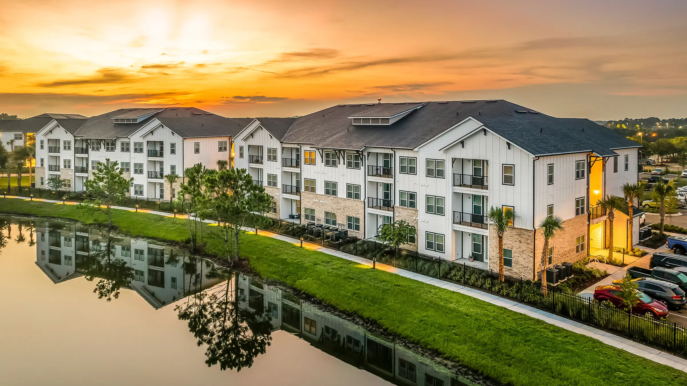 Garden Style Apartments - Summit Contracting Group | Multifamily ...